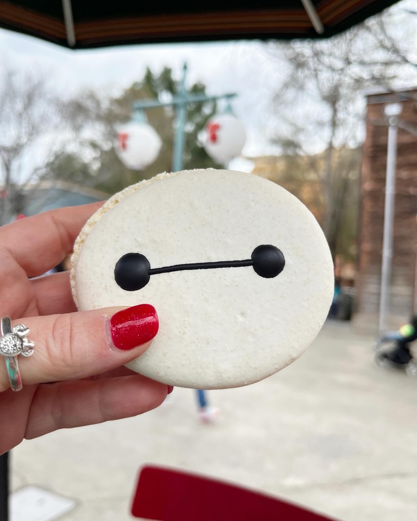 San Fransokyo Square Baymax Macarons – Redeemingbeautyfamilyadventures